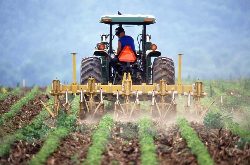 How Do You Choose The Best Tractor For Your Farm?